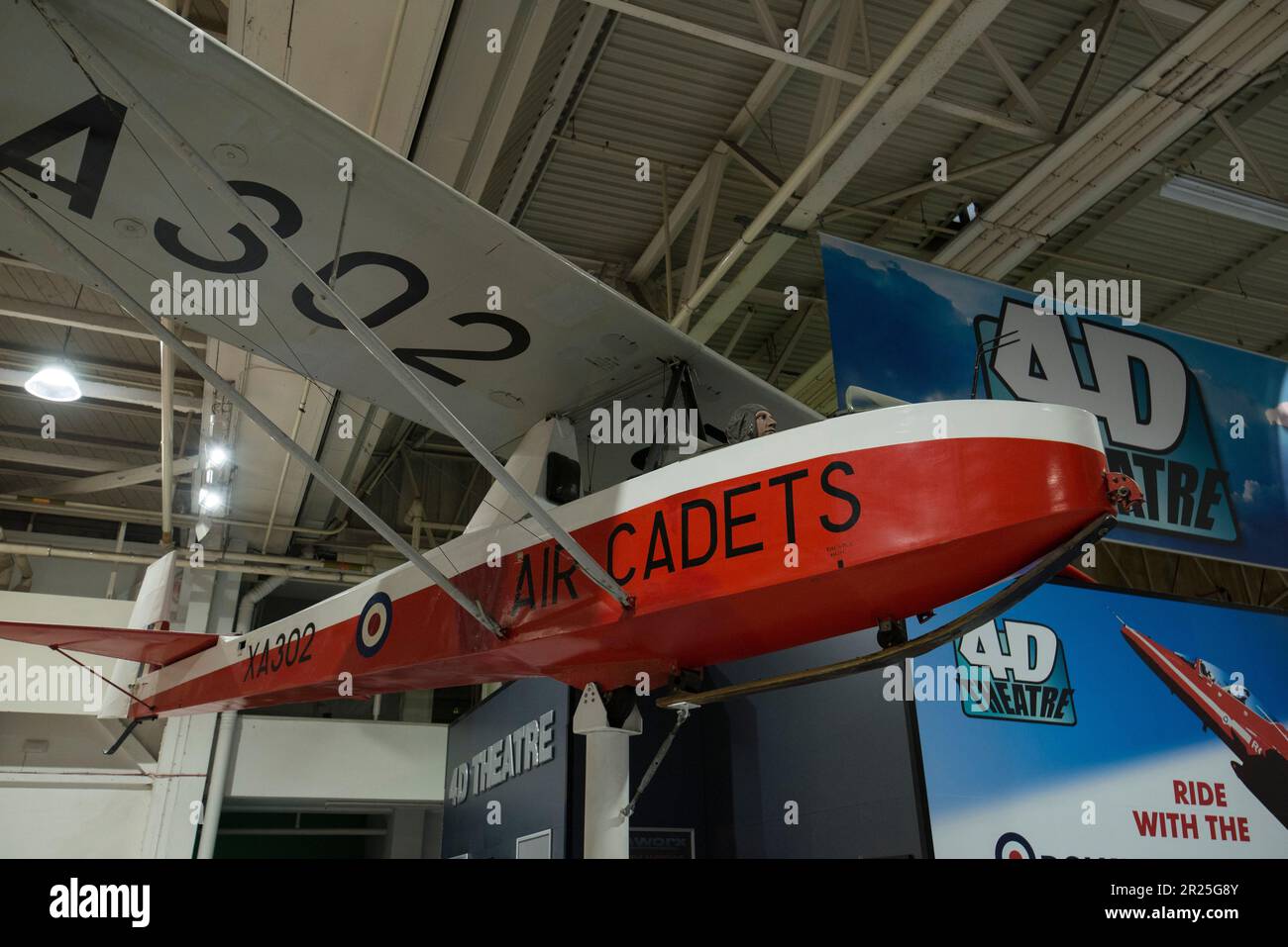 Slingsby glider hi-res stock photography and images - Alamy