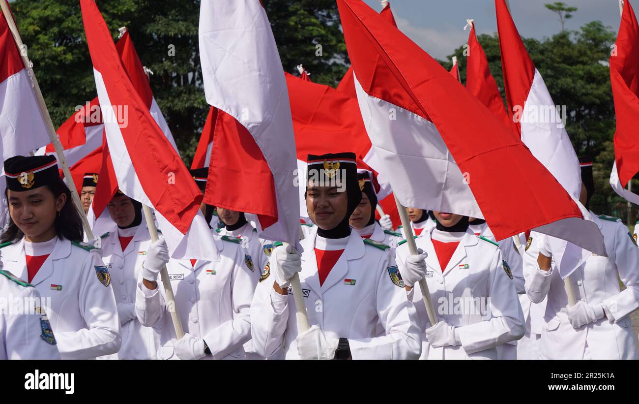 Indonesian flag raiser on kirab kebangsaan (National carnival Stock ...
