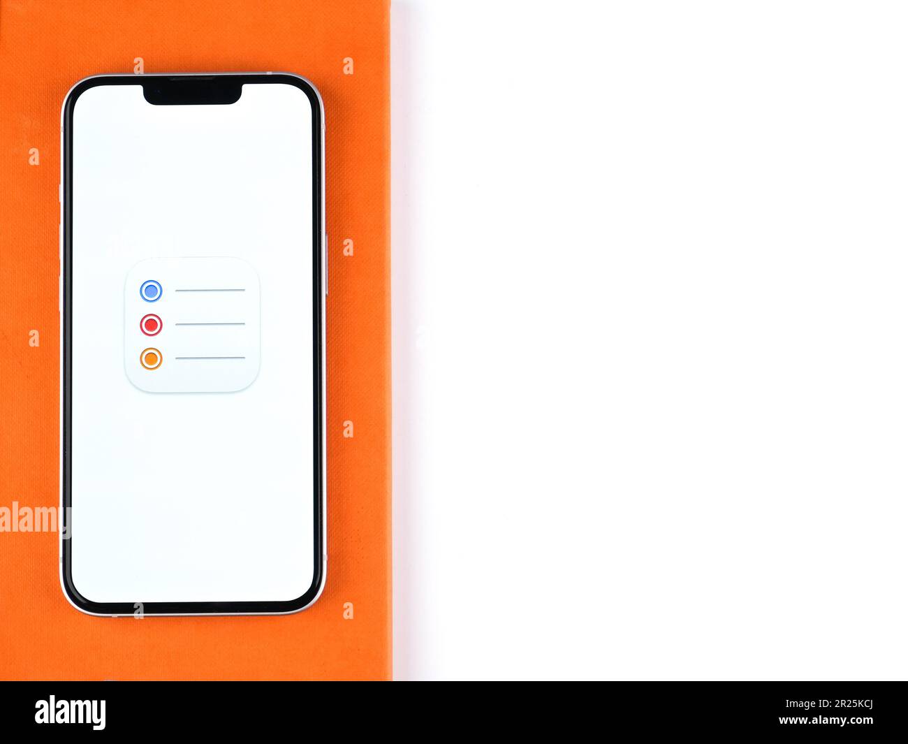 Apple reminders logo' hi-res stock photography and images - Alamy