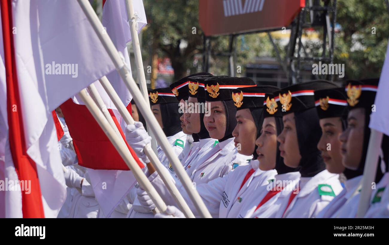 Indonesian flag raiser hi-res stock photography and images - Alamy