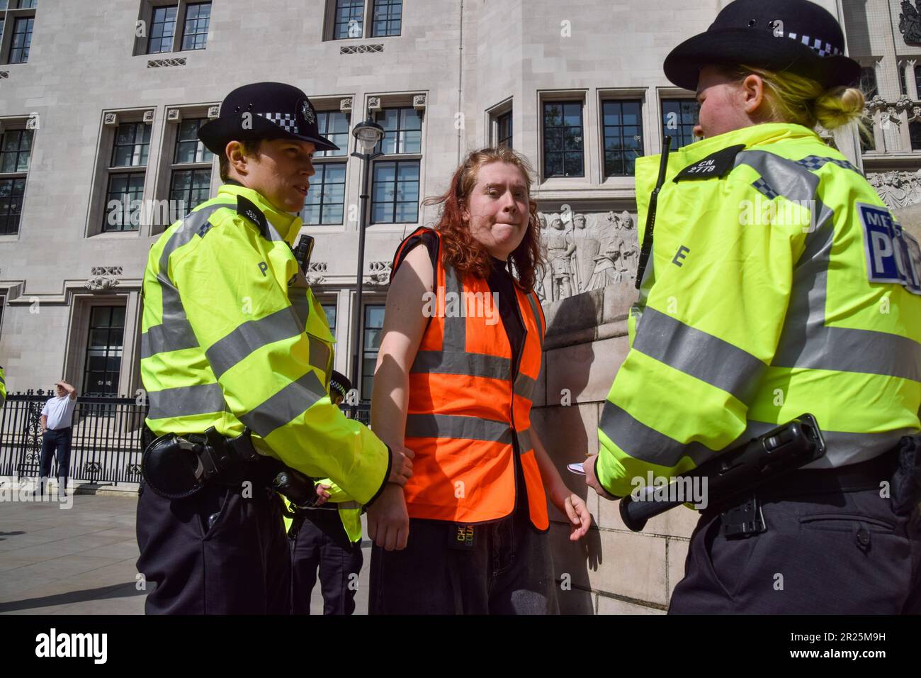 London, England, UK. 17th May, 2023. Police officers arrest Just Stop ...