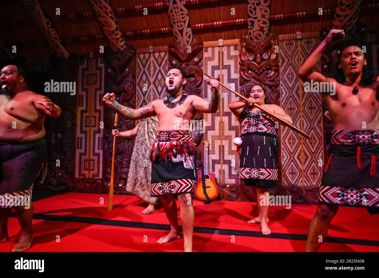 The traditional maori welcome dance hi-res stock photography and images ...
