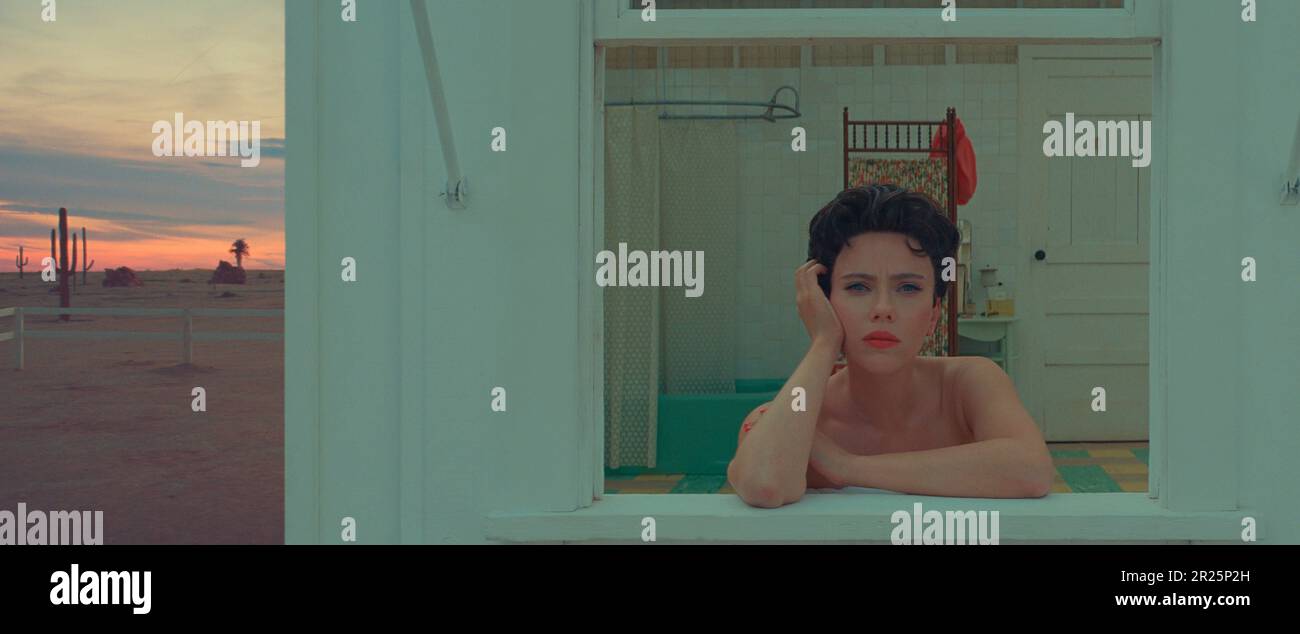 Asteroid city scarlett johansson hi-res stock photography and images - Alamy