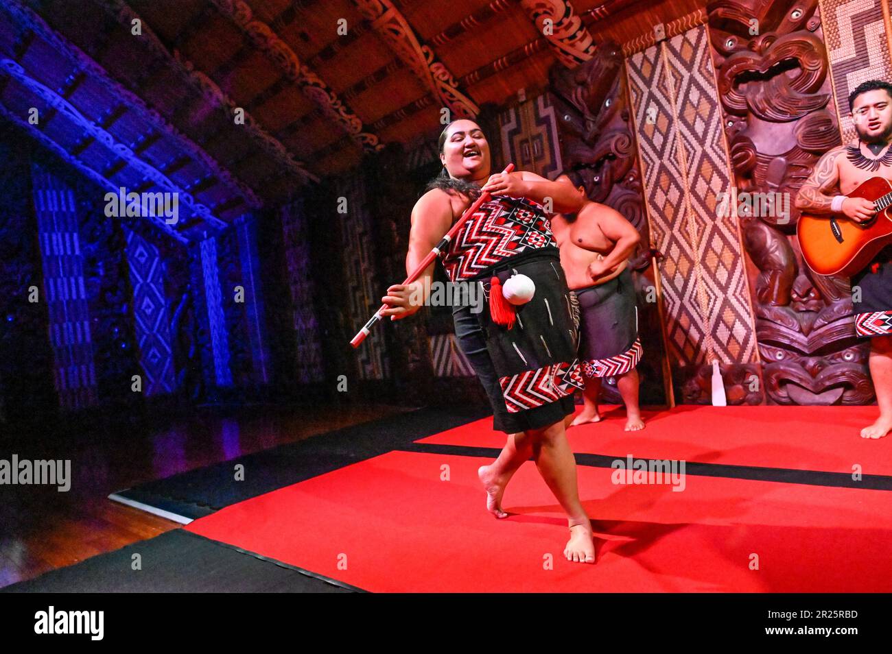 Powhiri, the traditional Māori welcome dance Stock Photo - Alamy