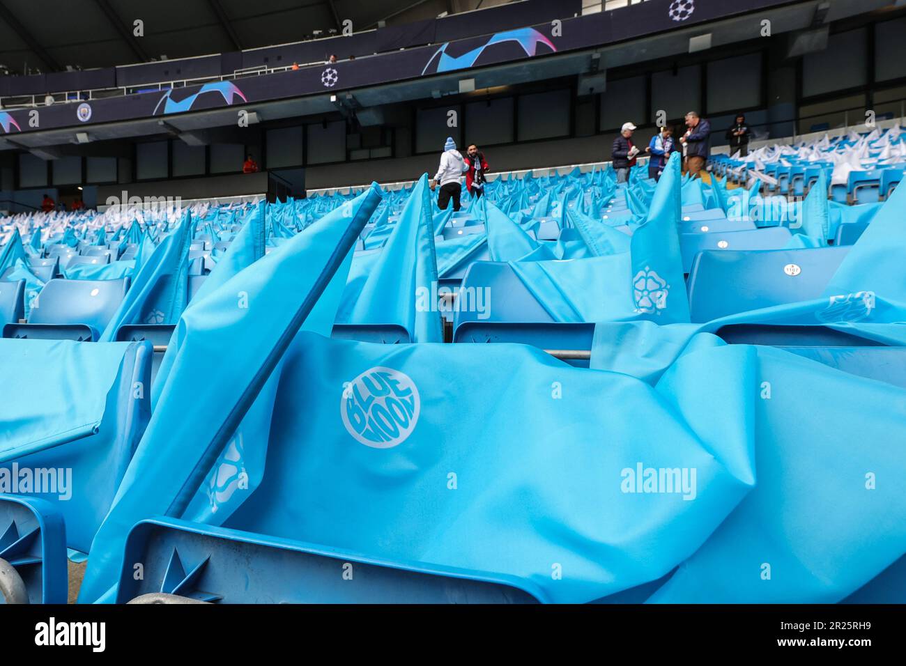Real madrid flag in stadium hi-res stock photography and images - Alamy