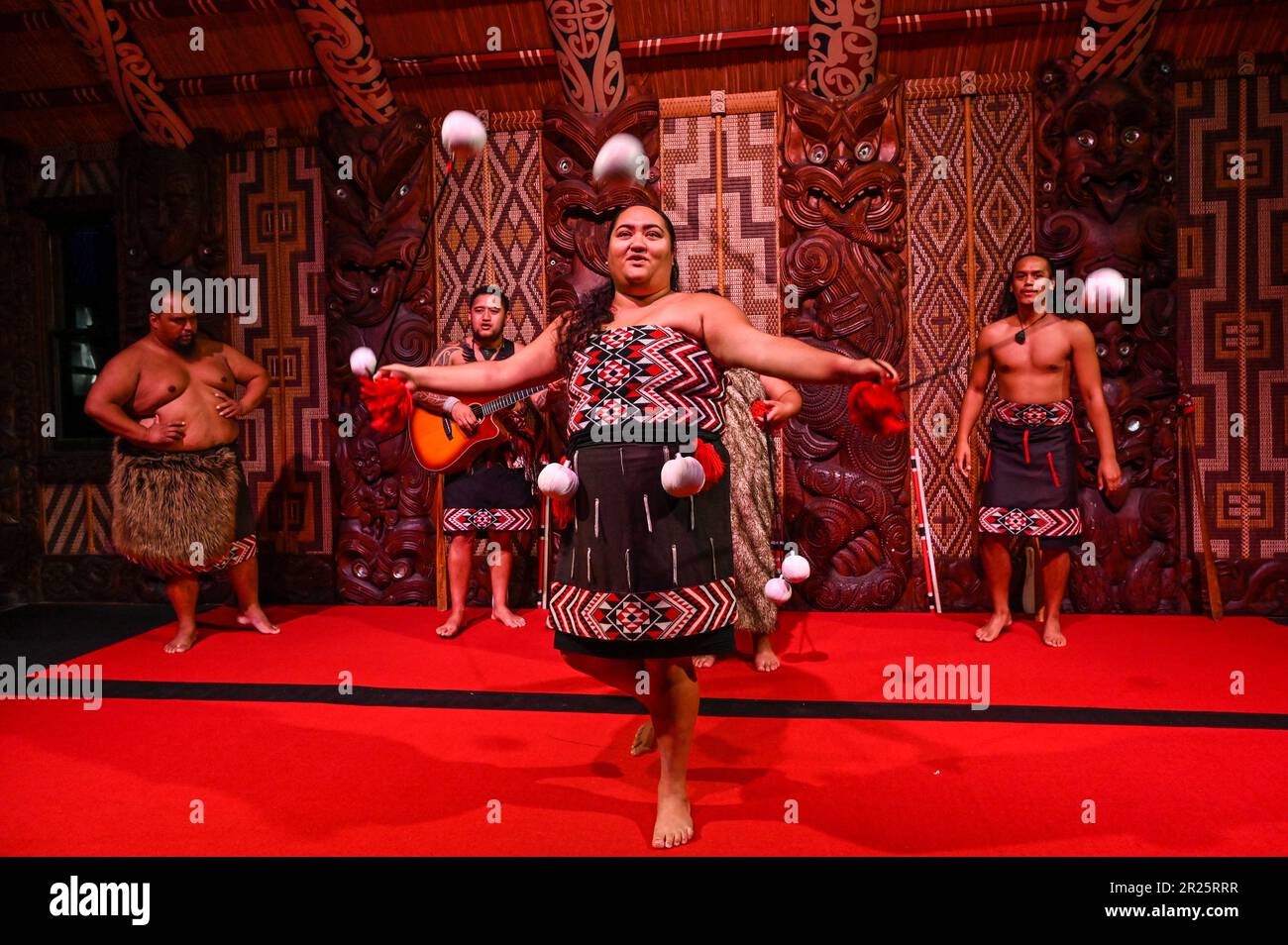 Powhiri, the traditional Māori welcome dance Stock Photo - Alamy