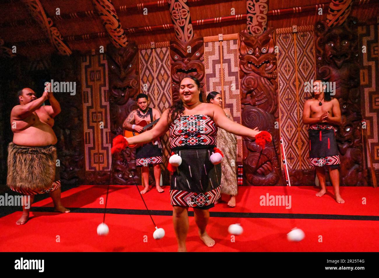 Powhiri, the traditional Māori welcome dance Stock Photo - Alamy