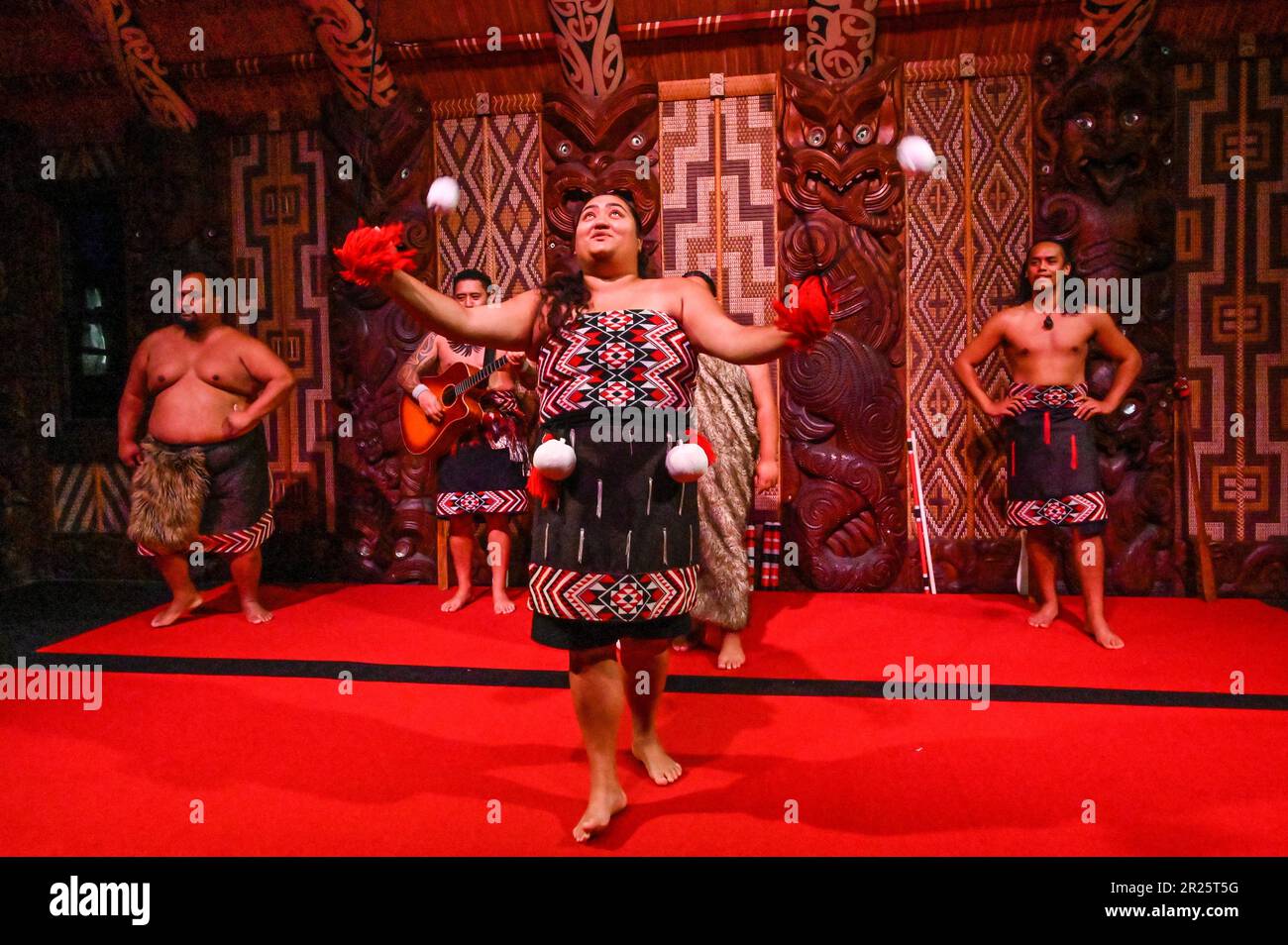 Maori values hi-res stock photography and images - Alamy
