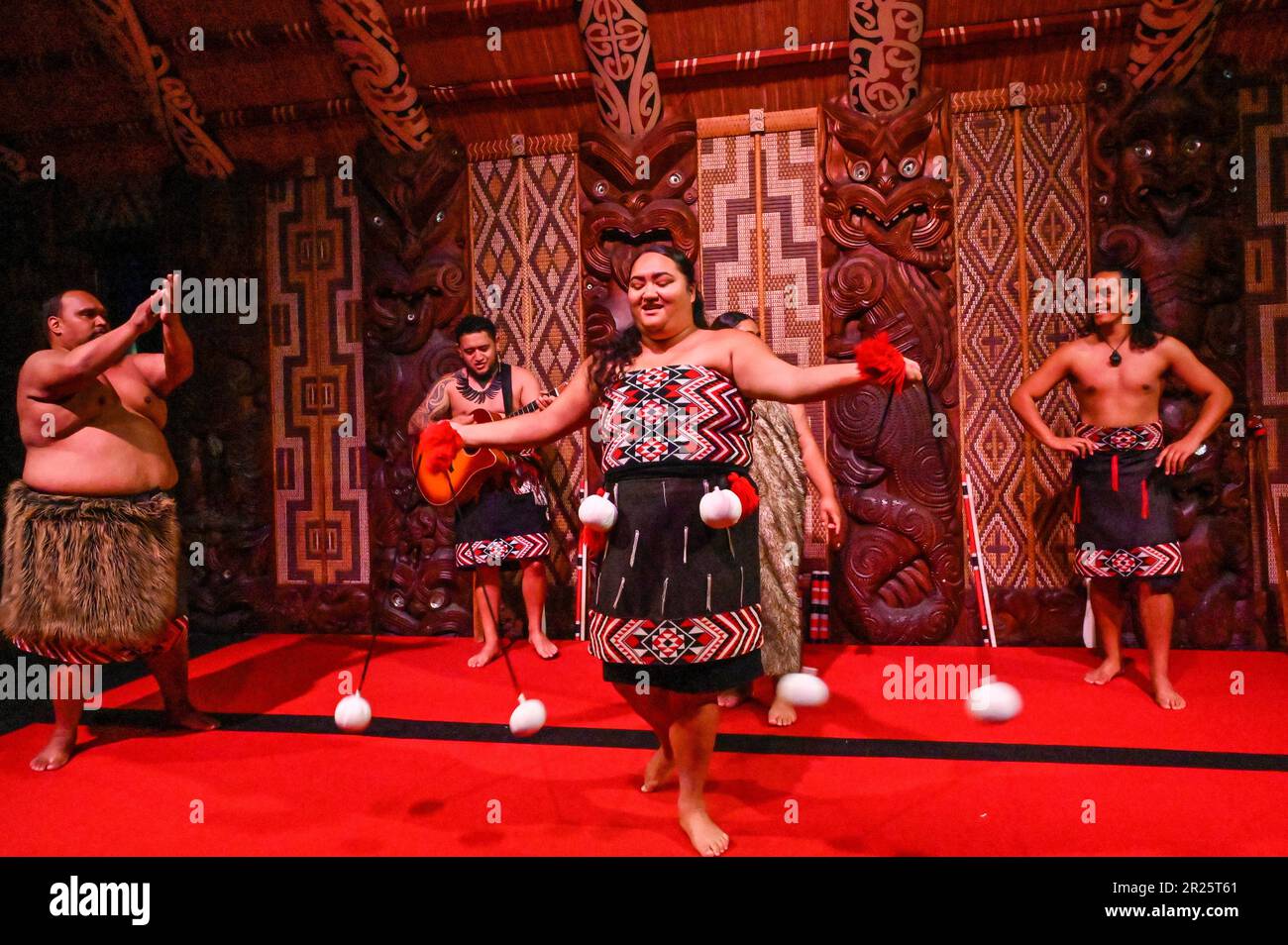Powhiri, the traditional Māori welcome dance Stock Photo - Alamy