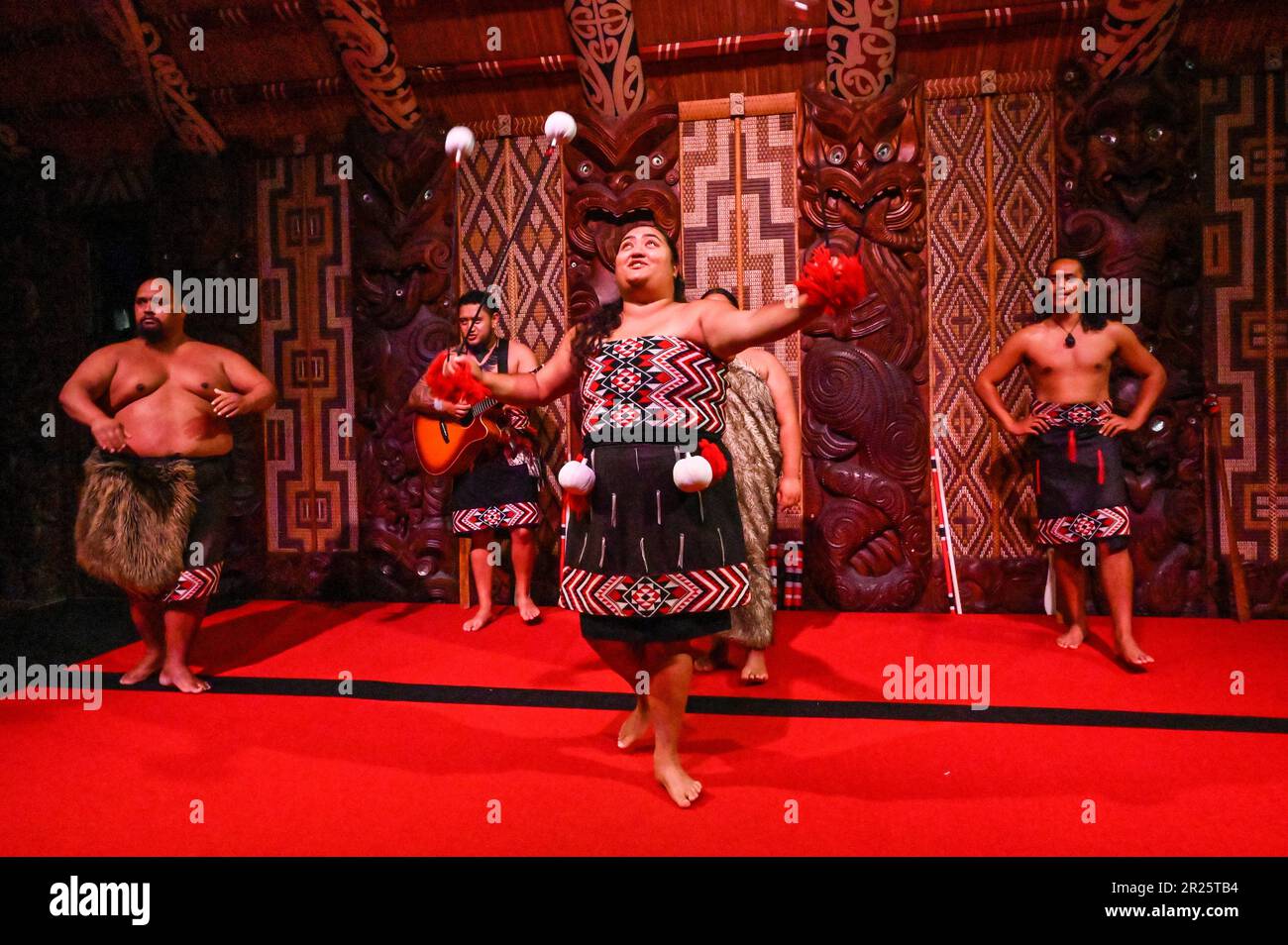 Powhiri, the traditional Māori welcome dance Stock Photo - Alamy