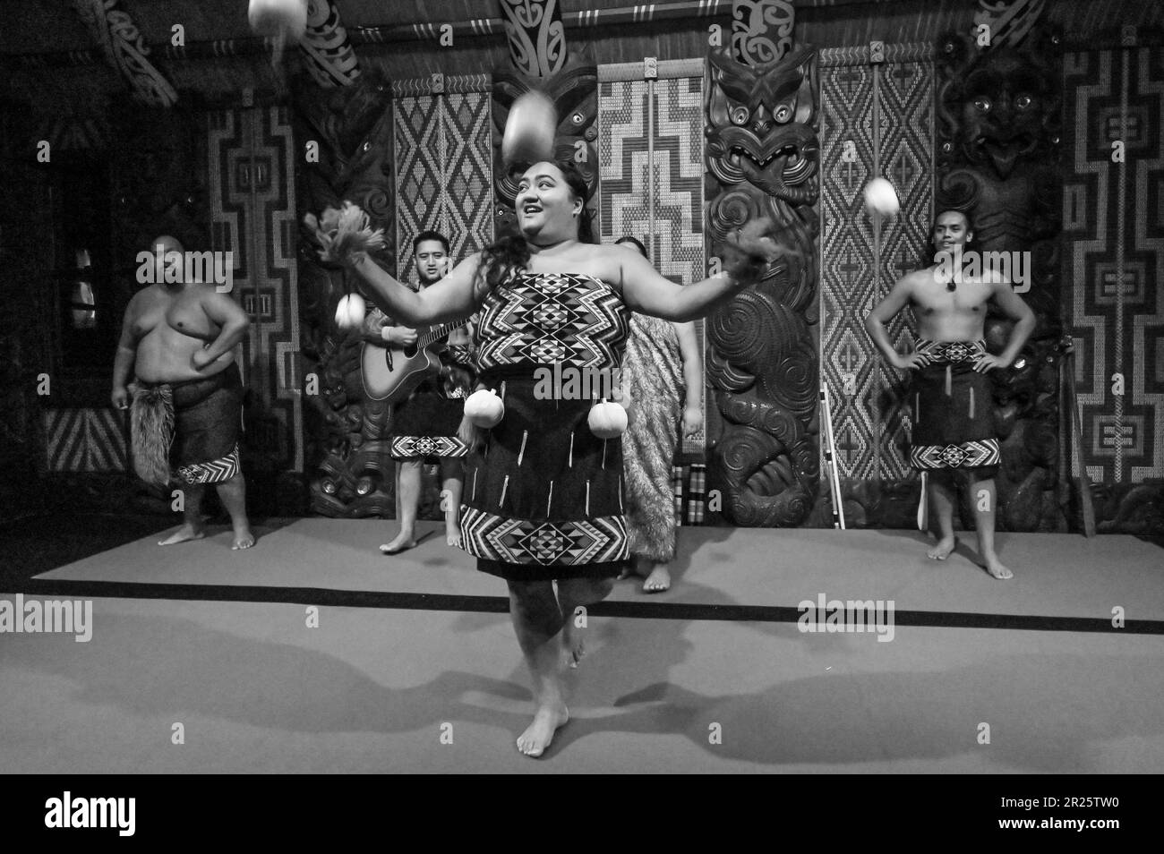 Powhiri, the traditional Māori welcome dance Stock Photo - Alamy