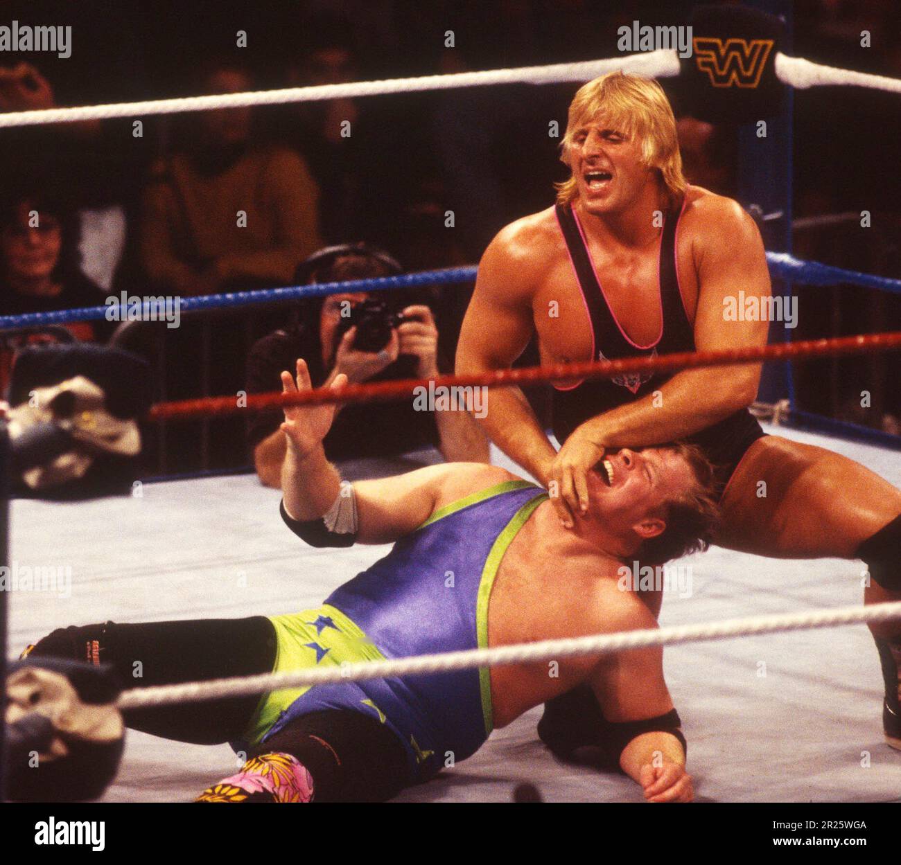 1993 Owen Hart Jerry Lawler John Barrett/PHOTOlink Stock Photo - Alamy