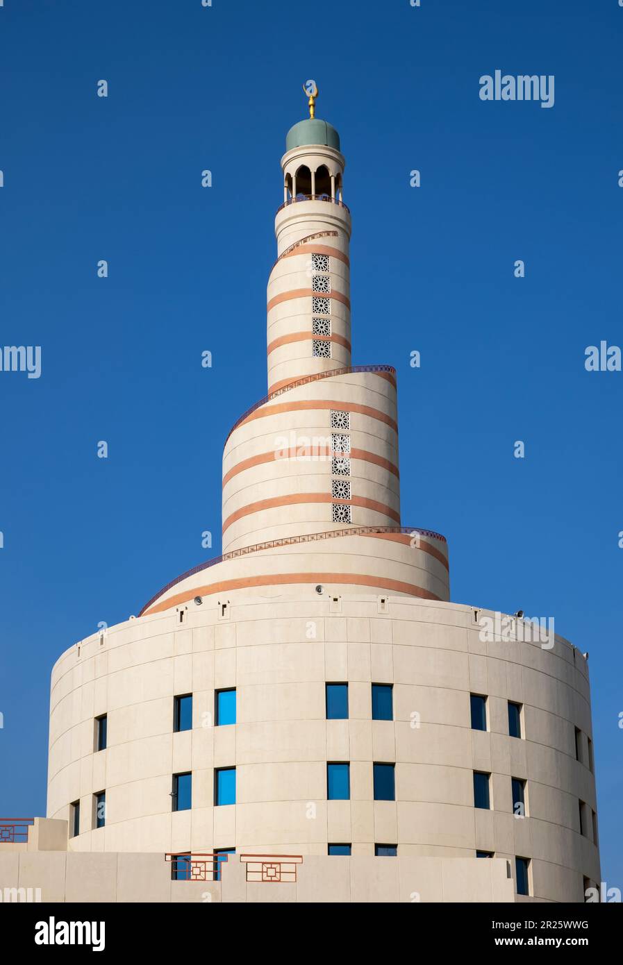 Minaret of Spiral Mosque, Bin Zaid, Fanar Islamic Culture Center, Doha ...