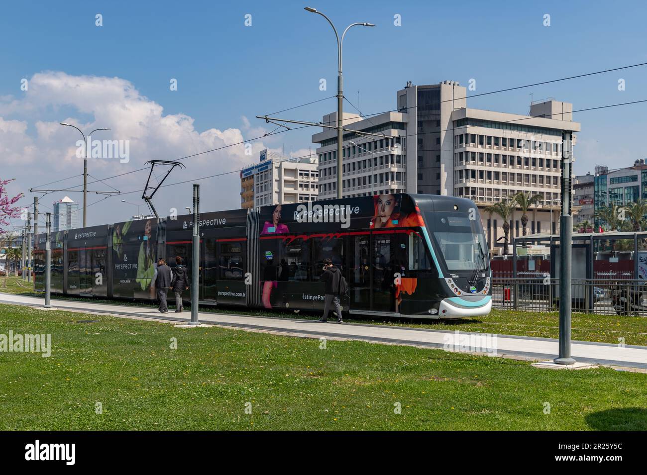 Grass on tram tracks hi-res stock photography and images - Alamy