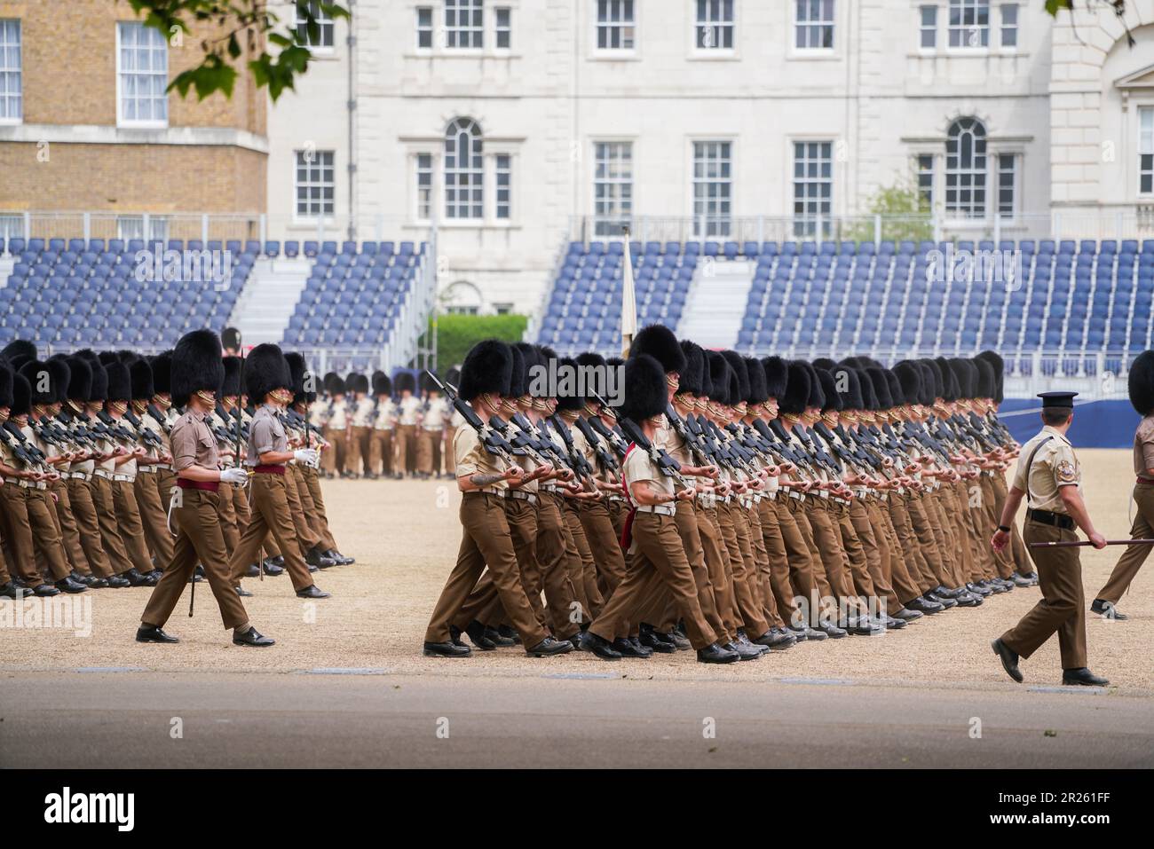Royal irish regiment colour hi-res stock photography and images - Alamy