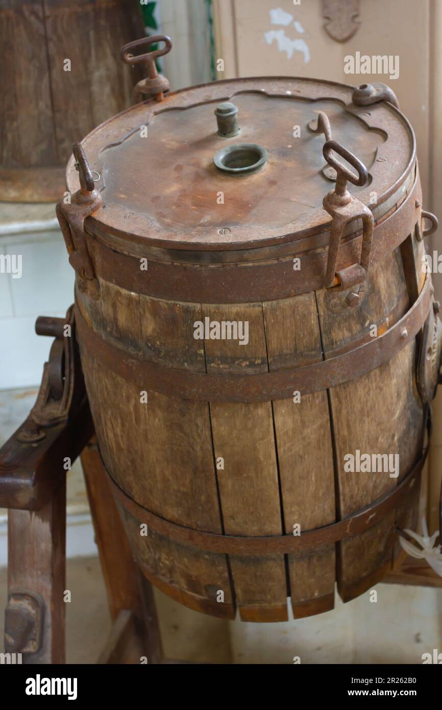 Britains Dairy Farming Heritage - An Old Dairy Churn. Helen Cowles ...