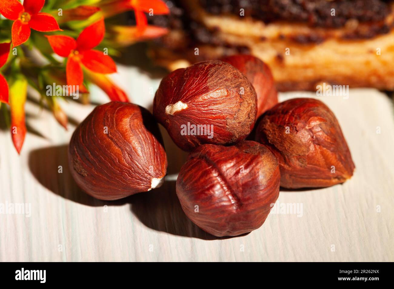 Heap hazelnuts hi-res stock photography and images - Alamy