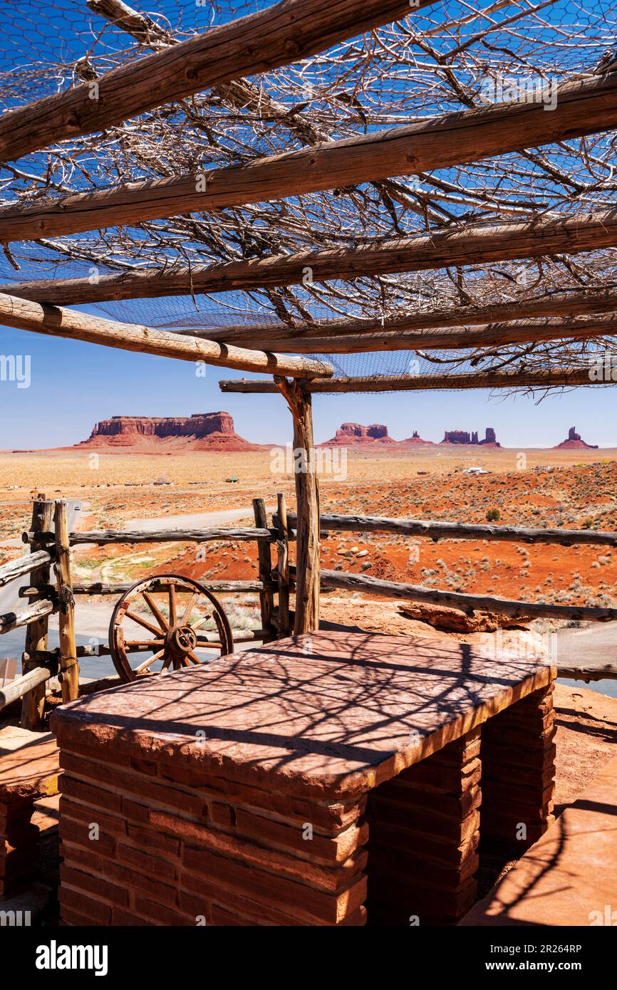 Ranch style picnic table; Gouldings Trading Post; Monument Valley; Utah ...