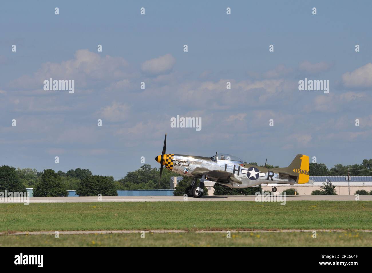 Heritage warbirds hi-res stock photography and images - Alamy