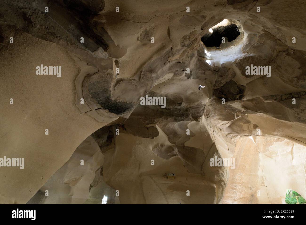 Bell caves in national hi-res stock photography and images - Alamy