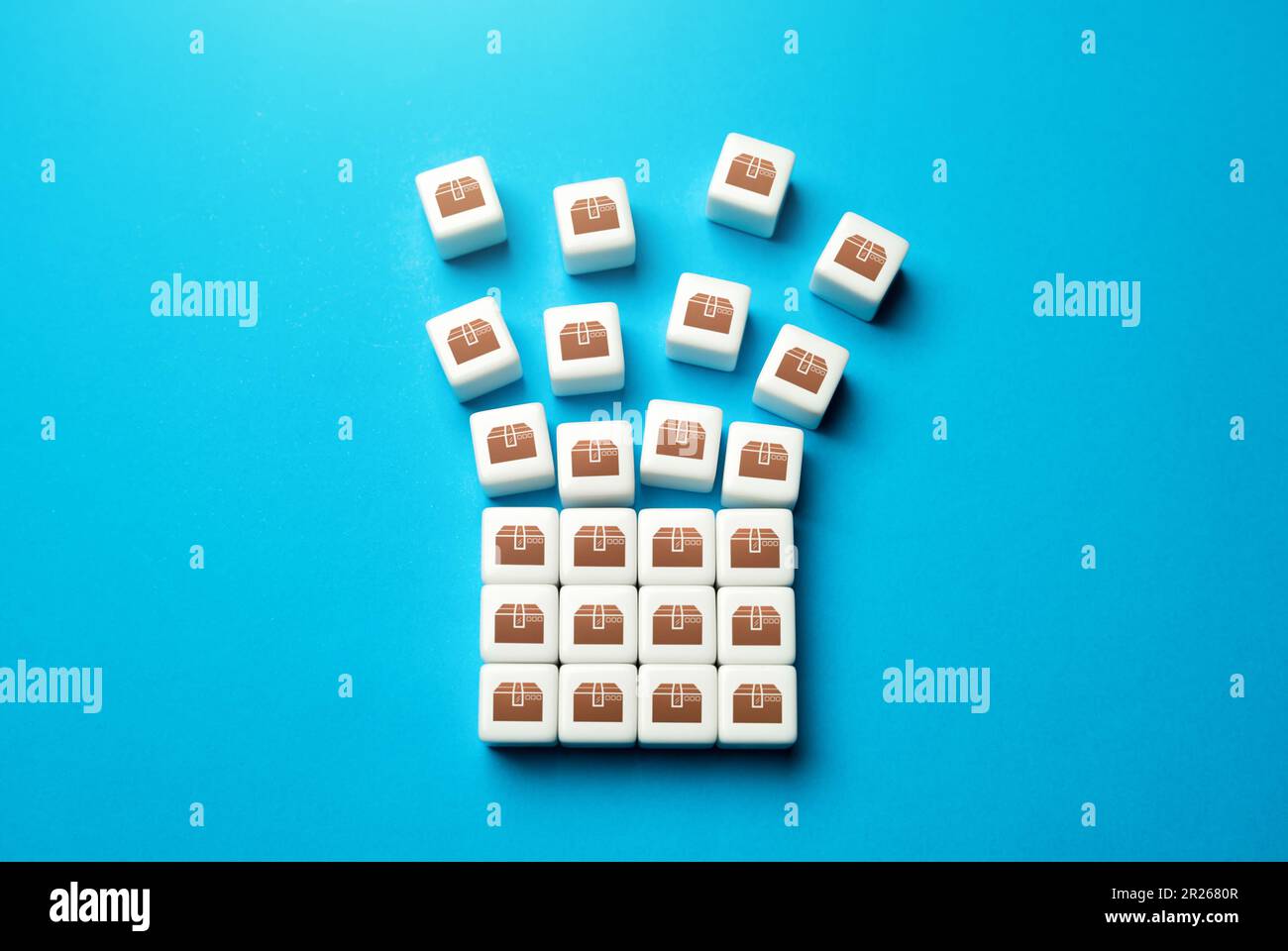 Collection of parcels and orders for joint shipment. Logistics and ...