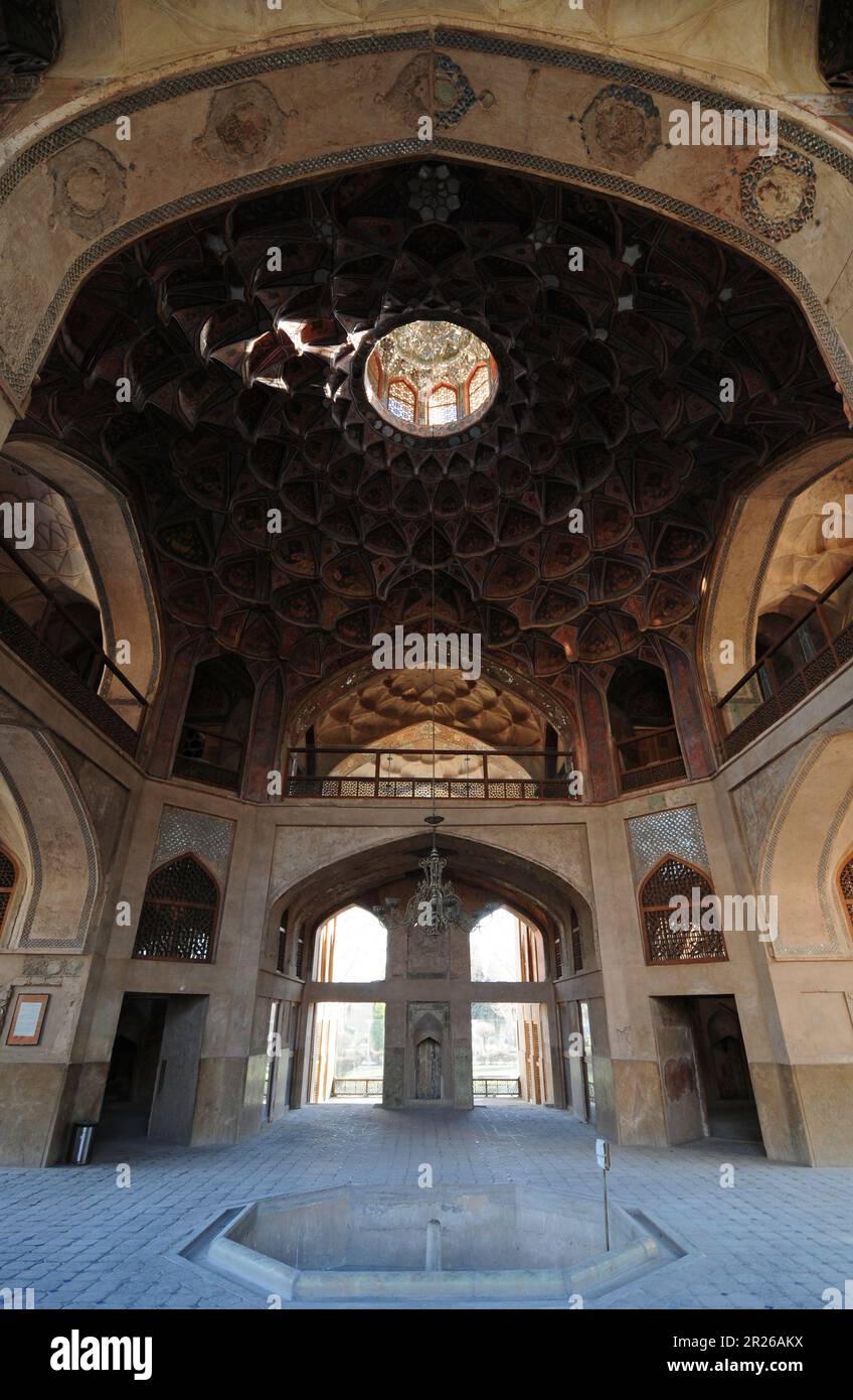Hasht Behesht Palace in Isfahan, Iran Stock Photo - Alamy