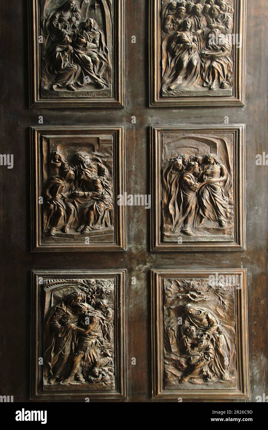 Gravina, Italy. The beautiful entrance door into the Gravina Roman ...