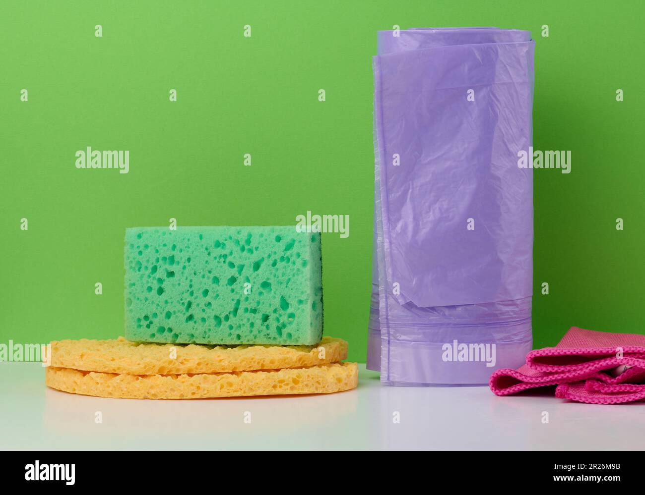 Kitchen roll packet hi-res stock photography and images - Alamy