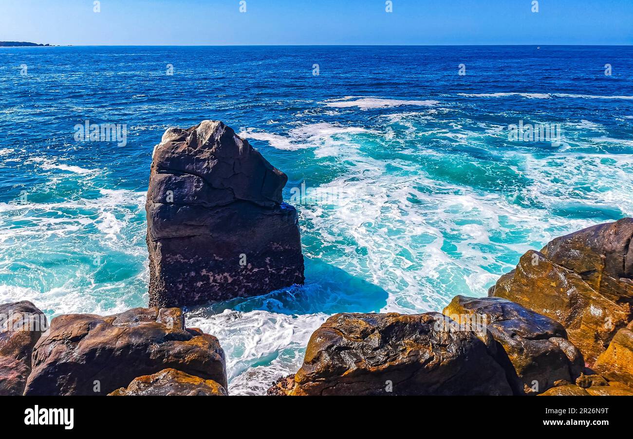Blue turquoise water and extremely beautiful huge big surfer waves ...