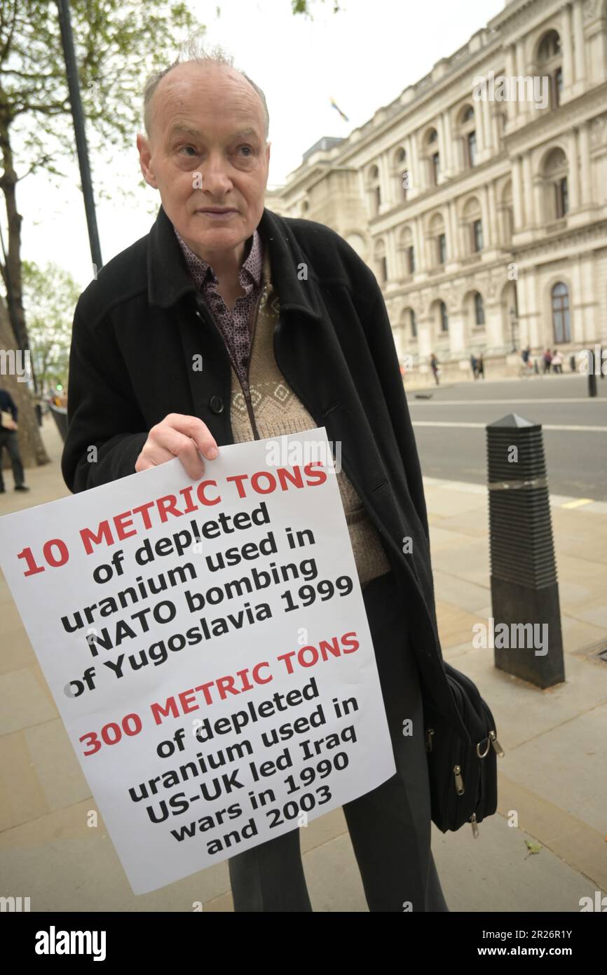 Uk depleted uranium munitions hi-res stock photography and images - Alamy