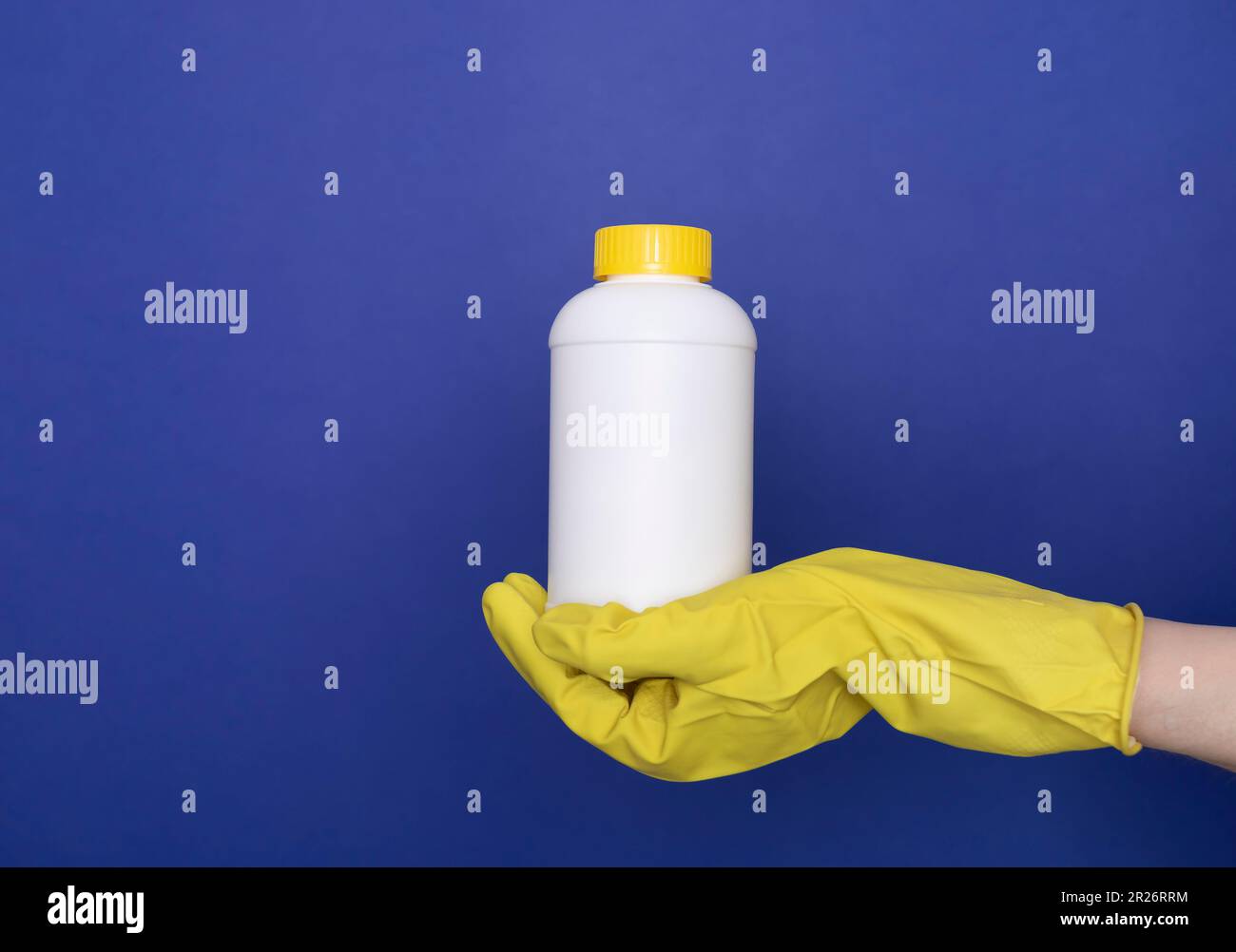 Removal of blockage in the sink hi-res stock photography and images - Alamy