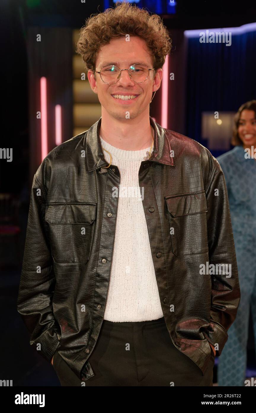 Tim kamrad singer hi-res stock photography and images - Alamy