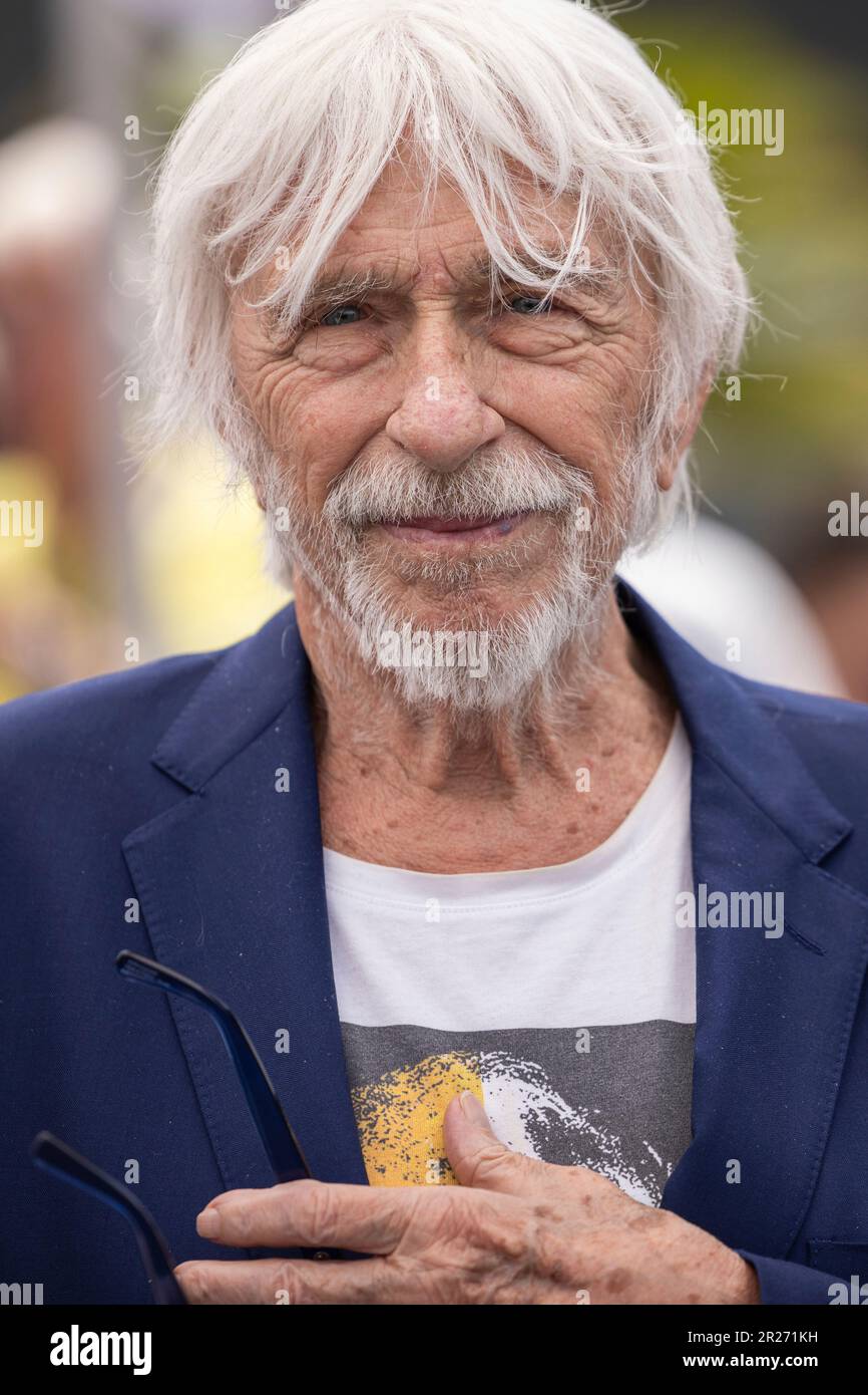 Pierre Richard poses for photographers at the photo call for the film ...