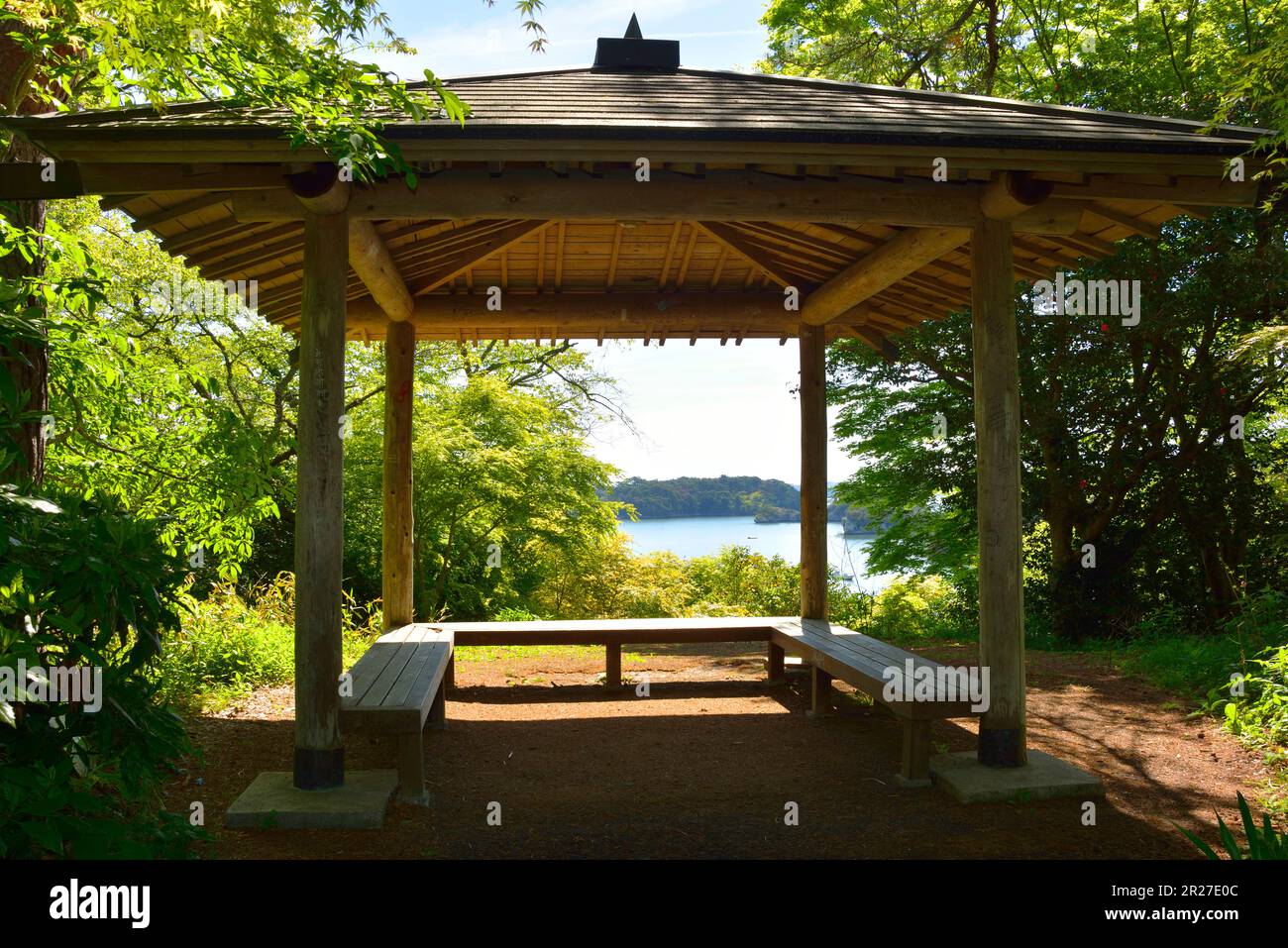 Azumaya hi-res stock photography and images - Alamy