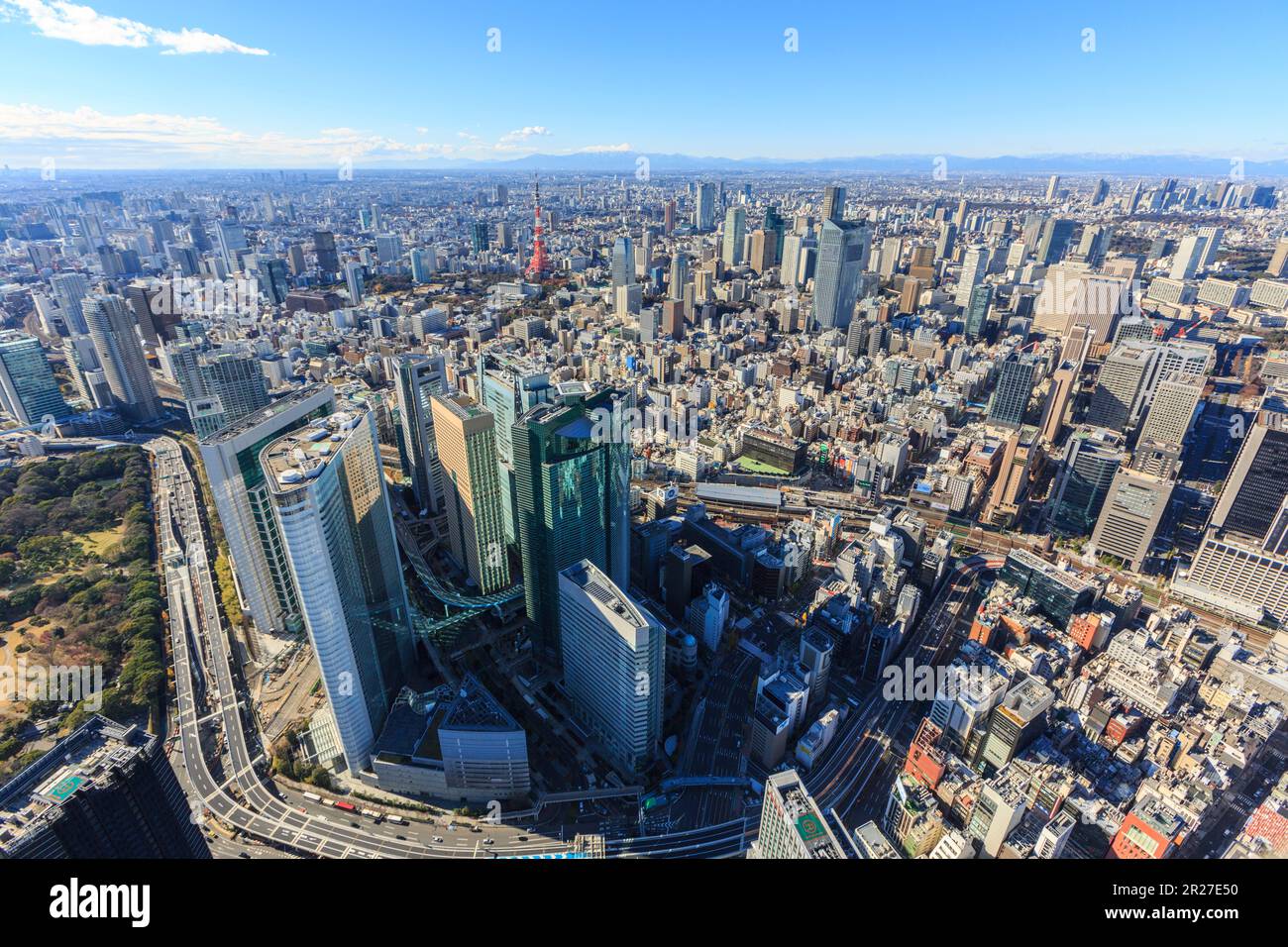 Buildings in Shiodome, Tokyo Tower, and Mount Fuji as seen from the sky ...