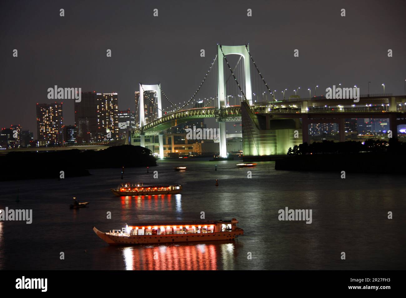 Houseboat and Rainbow Bridge Stock Photo - Alamy