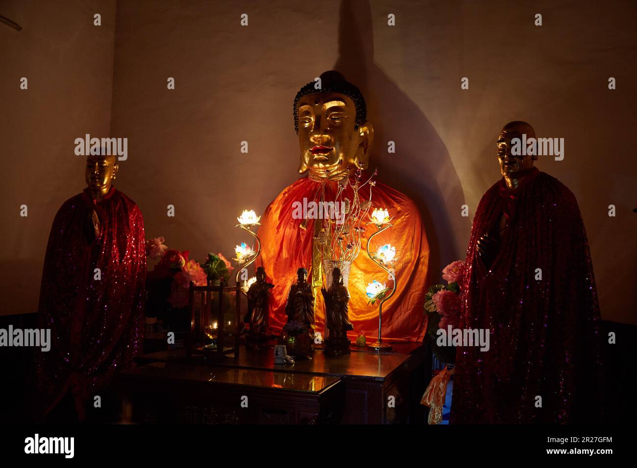 The Buddhist Kaifu Temple in Changsha, capital of Hunan Province Stock ...