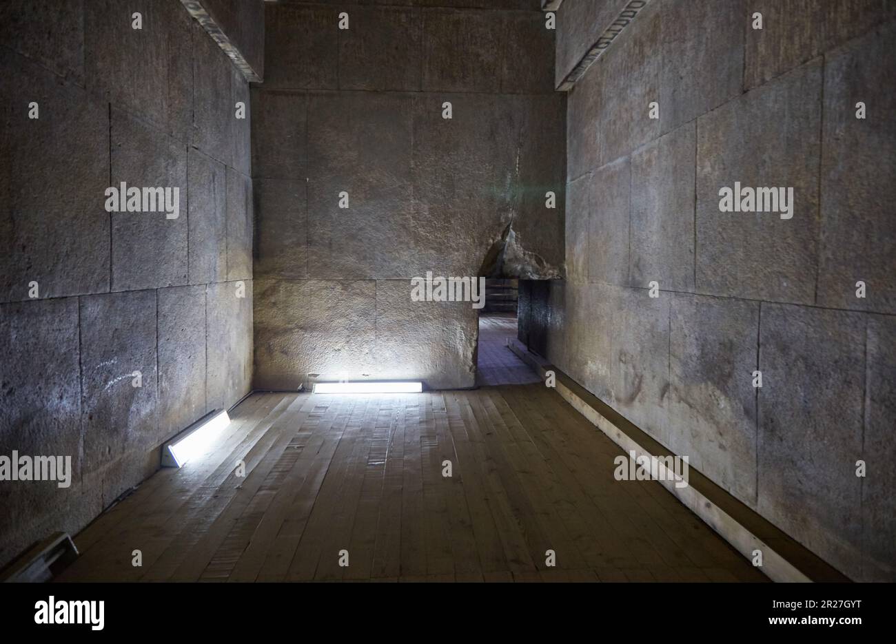 The Red Pyramid of Dahshur, the world's first true pyramid that was ...