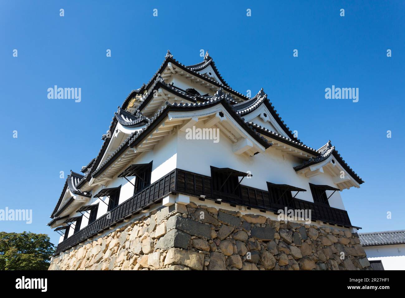 Castle tower of Hikone castle Stock Photo - Alamy