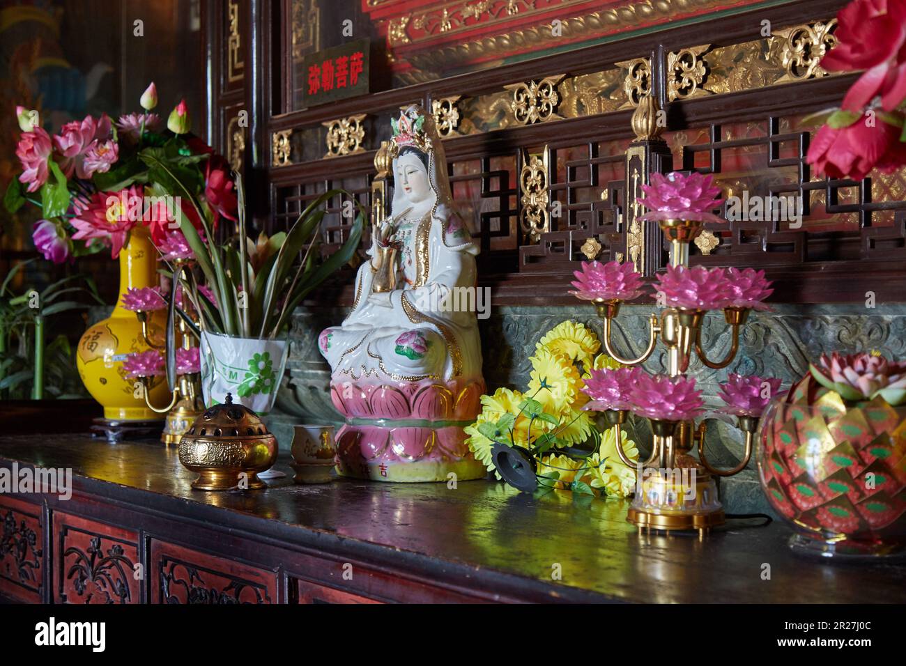 The Buddhist Kaifu Temple in Changsha, capital of Hunan Province Stock ...