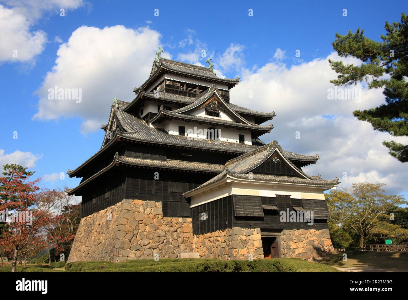 Japan autumn matsue hi-res stock photography and images - Alamy