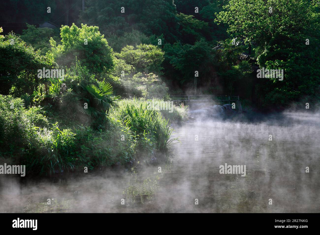 Lake Kinrin in the morning Stock Photo - Alamy