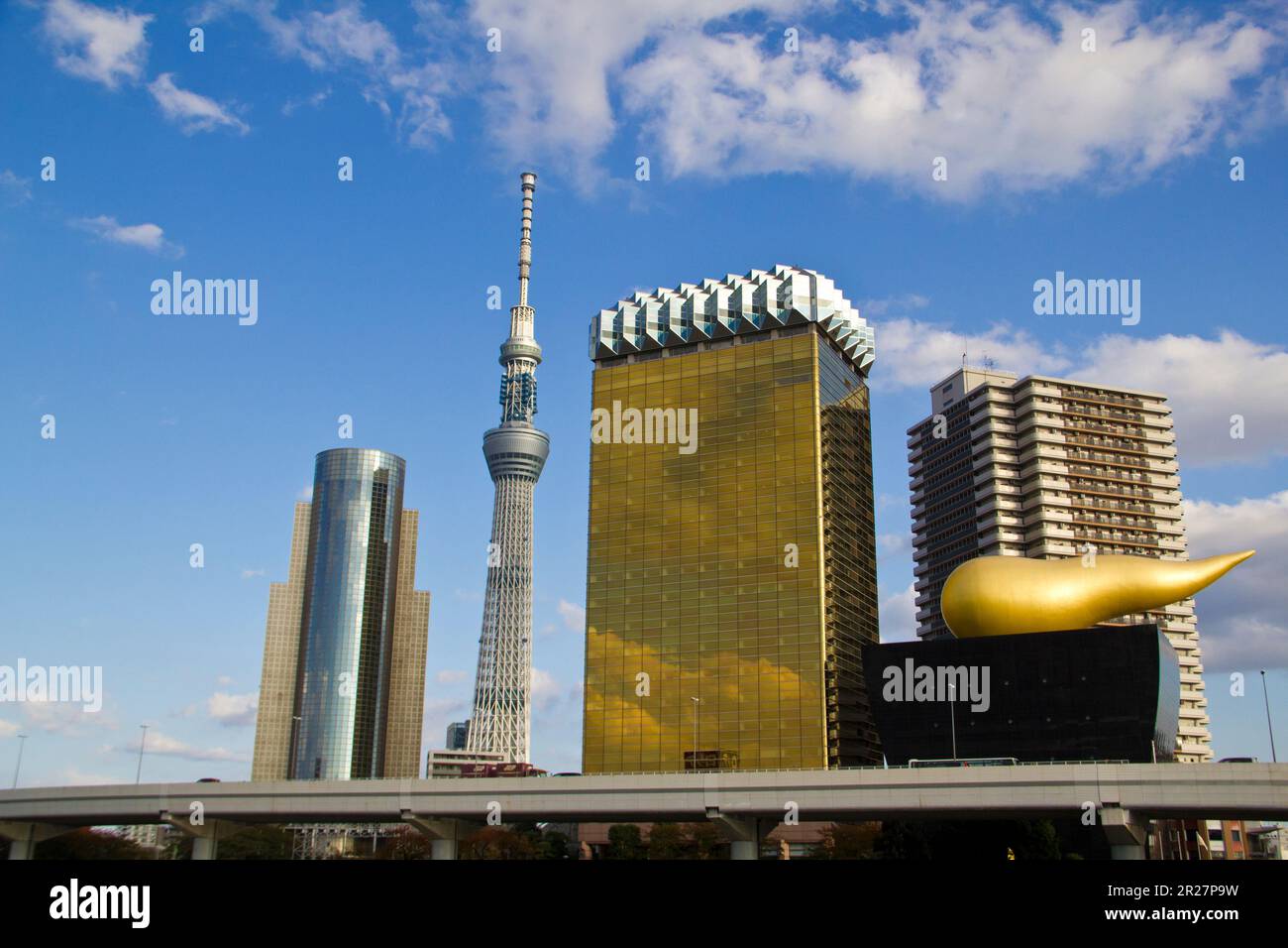 Skytree, Sumida Ward Office and Asahi beer building Stock Photo - Alamy