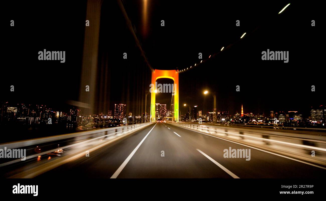 Highway bridge tokyo hi-res stock photography and images - Alamy