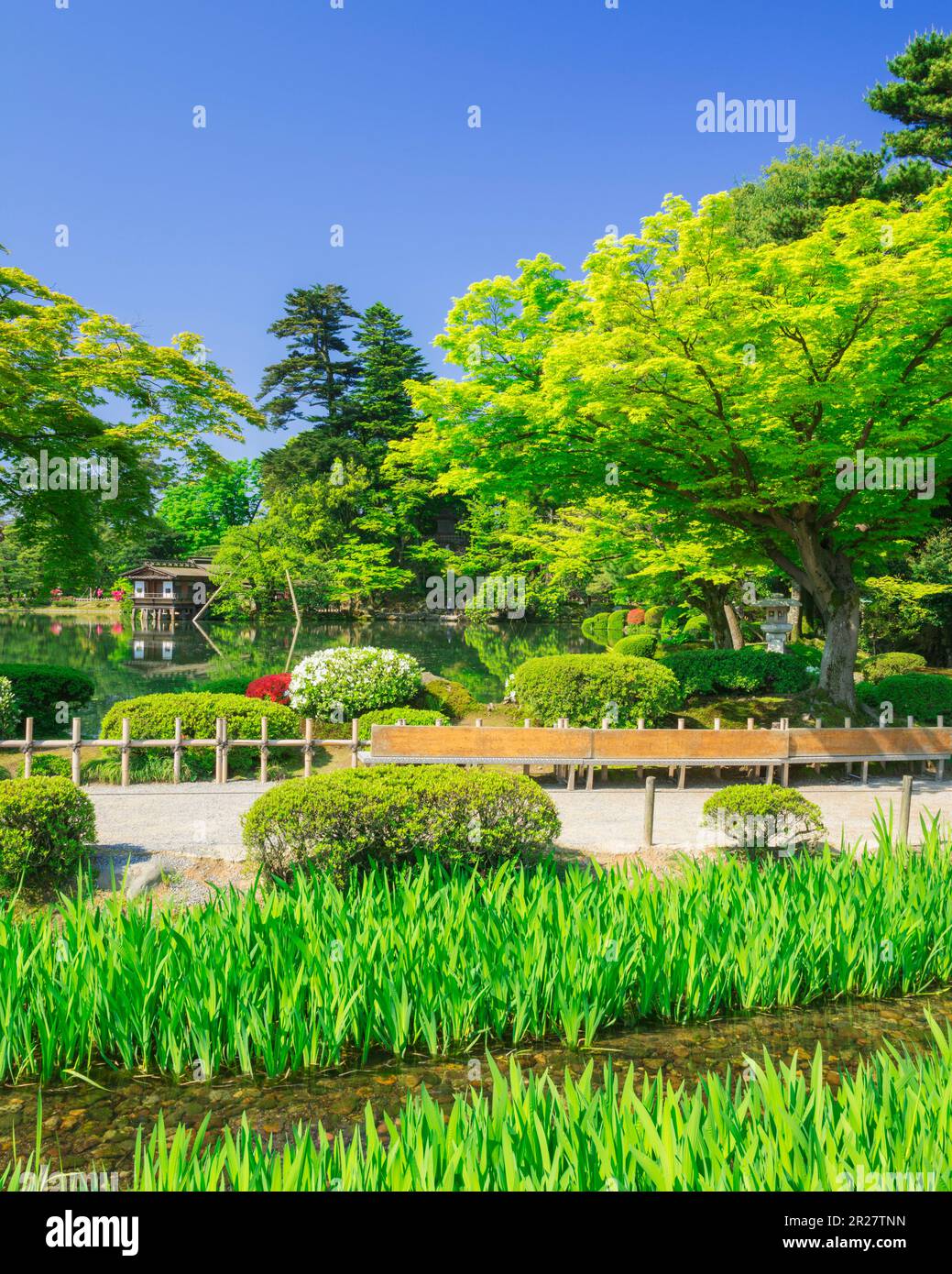 Spring kenrokuen gardens hi-res stock photography and images - Alamy