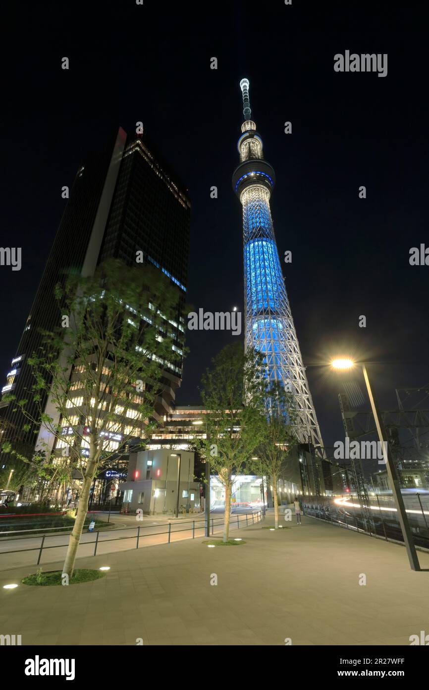 Night view tokyo hi-res stock photography and images - Alamy