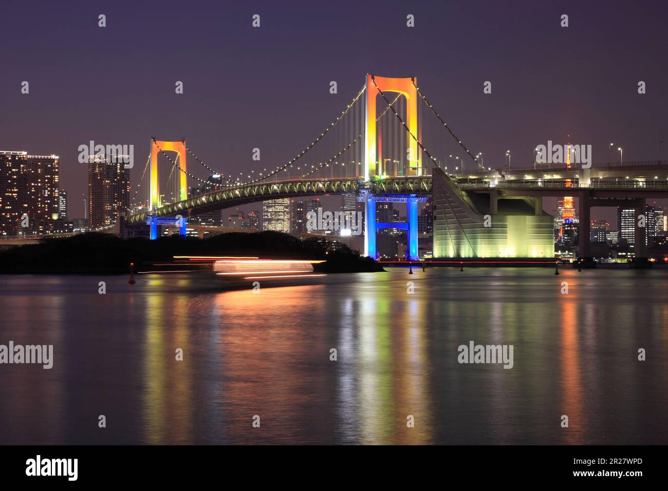 Odaiba view hi-res stock photography and images - Alamy