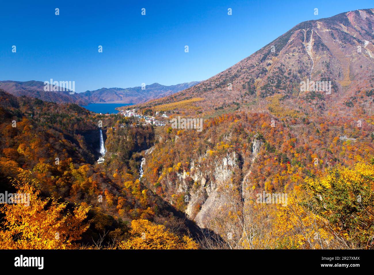 Autumn sunlight Kegon waterfall, Lake, and Mount Nantai Stock Photo - Alamy