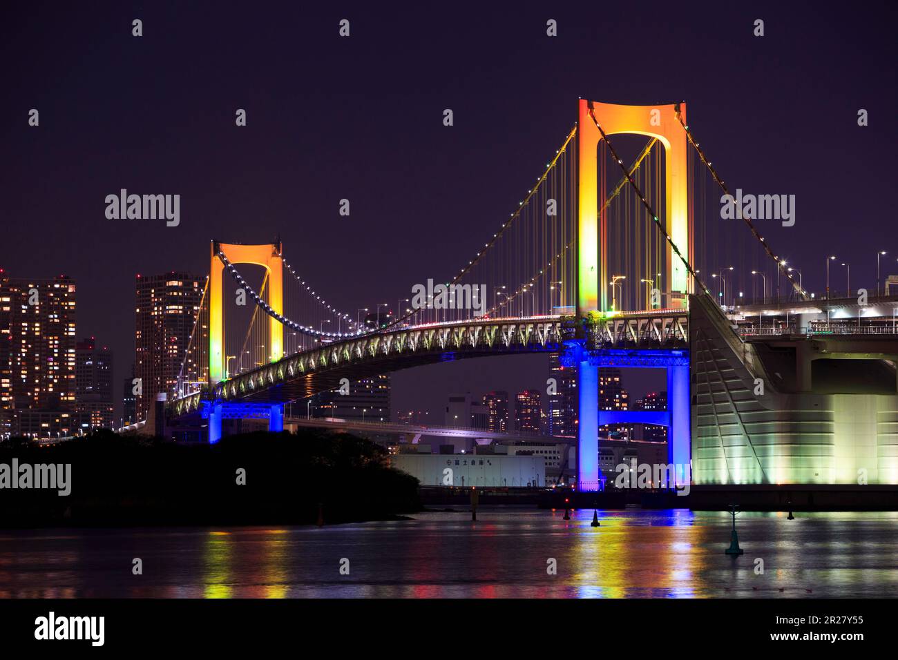 Night view of the Rainbow Bridge Stock Photo - Alamy