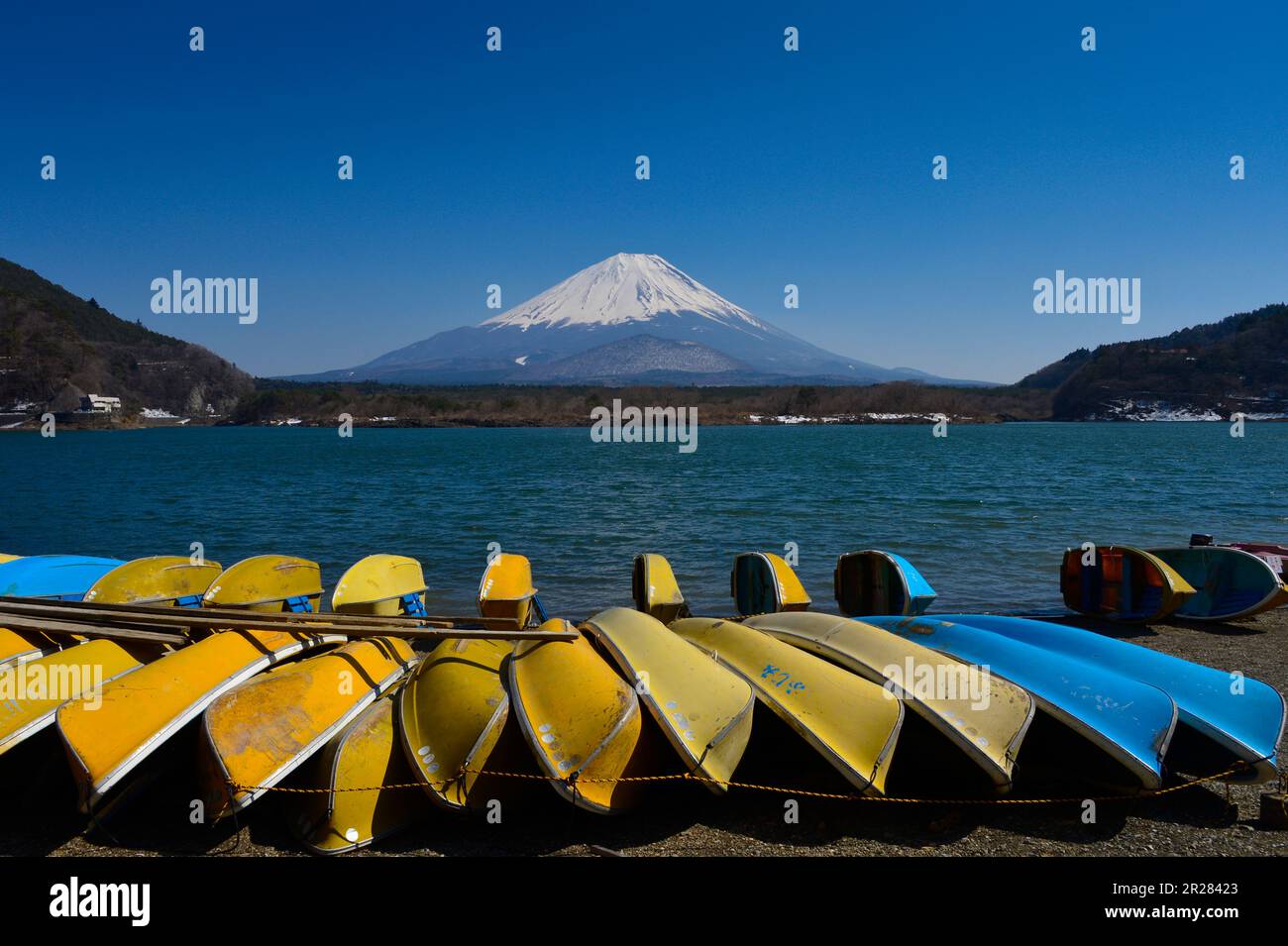 Mount Fuji and the boat of Lake Shojiko Stock Photo - Alamy